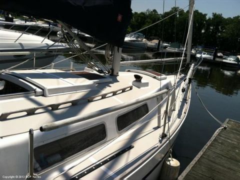1985 Lippincott 30 for sale. View price, photos and Buy 1985 Lippincott ...