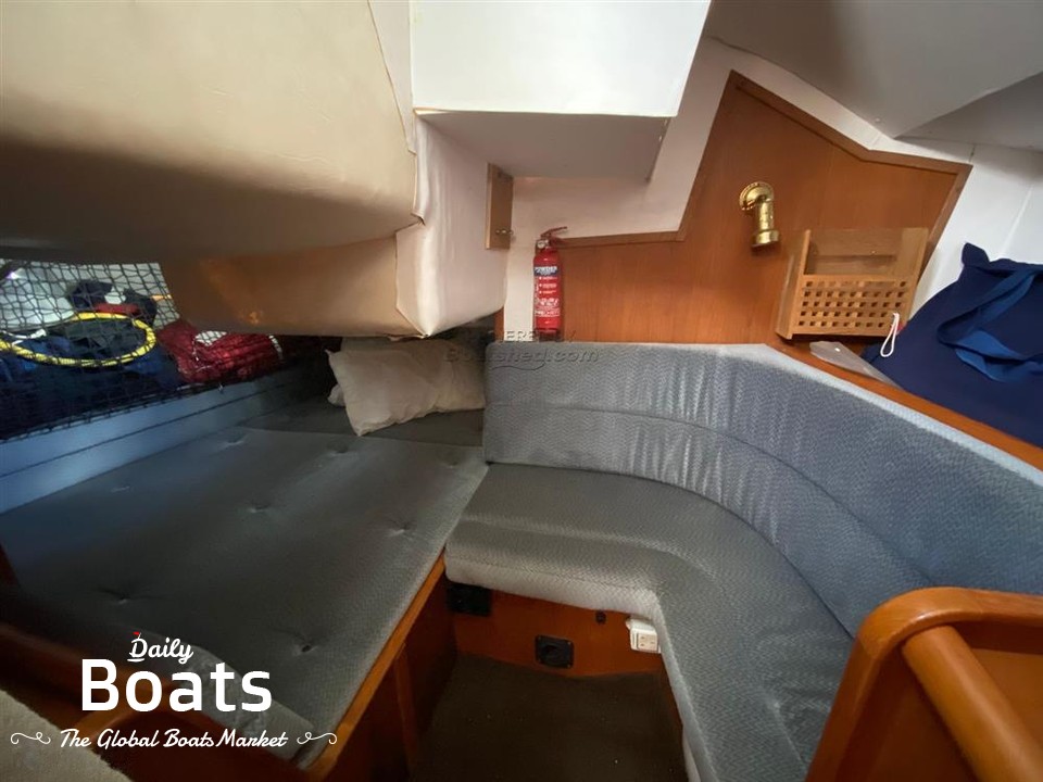 1991 Westerly Typhoon 37 for sale. View price, photos and Buy 1991 ...