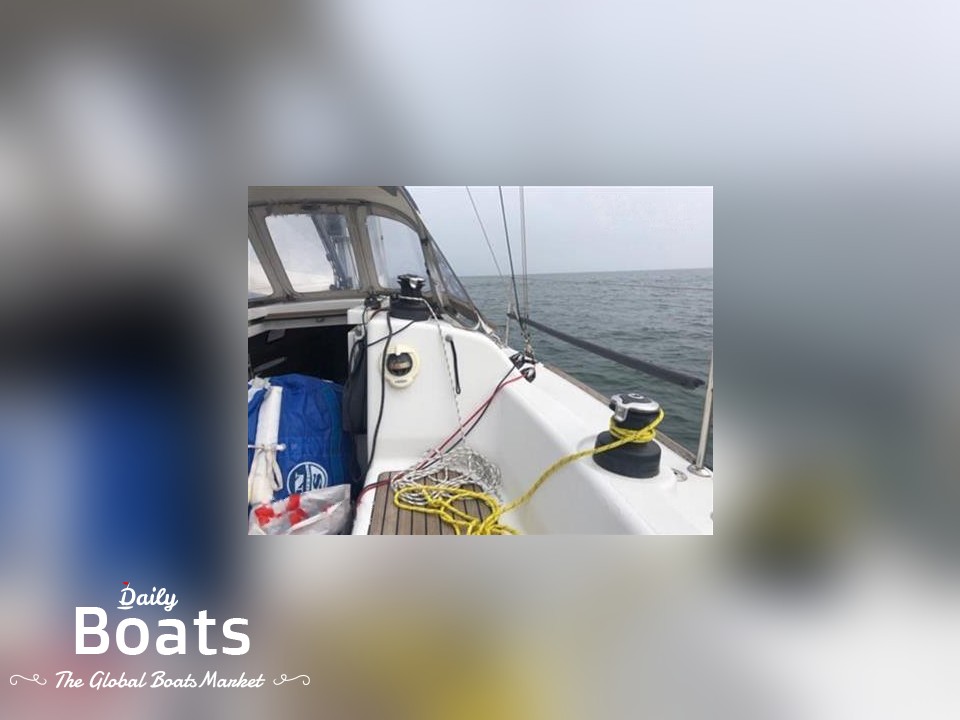 2011 Bénéteau Boats First 30 for sale. View price, photos and Buy 2011 ...