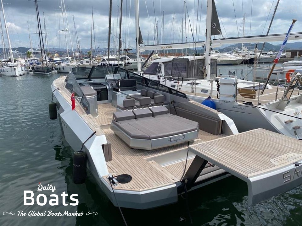 2019 EVO Yachts R4 for sale. View price, photos and Buy 2019 EVO Yachts ...