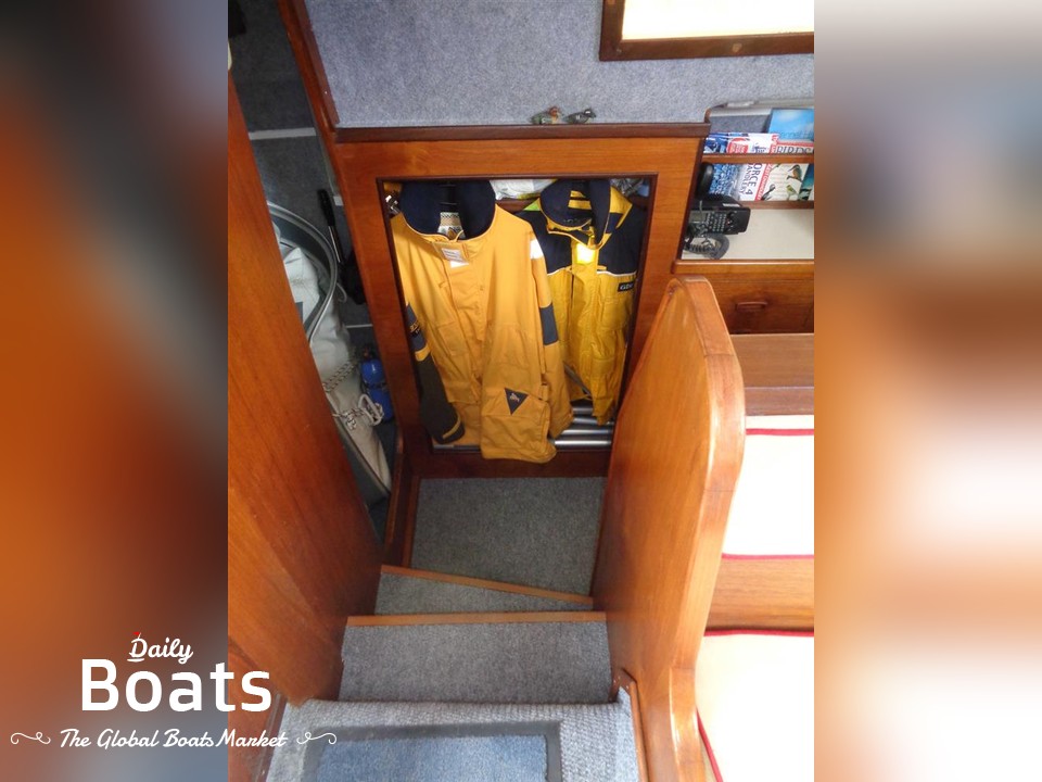 1987 Prout Quest 33Cs for sale. View price, photos and Buy 1987 Prout ...