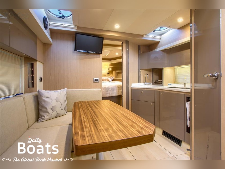 2018 Cranchi Z35 for sale. View price, photos and Buy 2018 Cranchi Z35 ...
