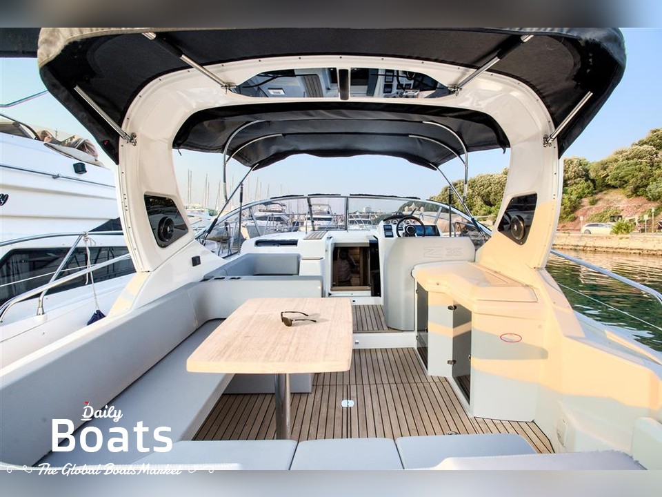 2018 Cranchi Z35 for sale. View price, photos and Buy 2018 Cranchi Z35 ...