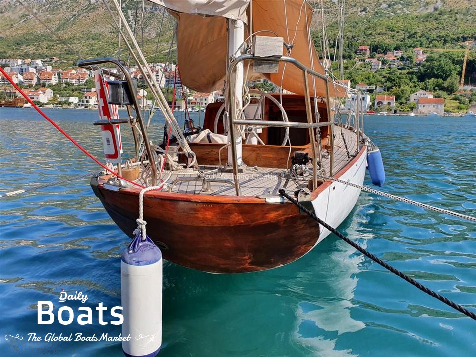 1963 Camper & Nicholsons 44 Yawl for sale. View price, photos and Buy ...