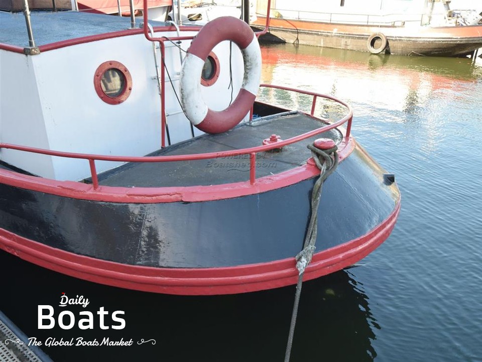 1922 Houseboat Dutch Barge 17M With London Mooring for sale. View price ...