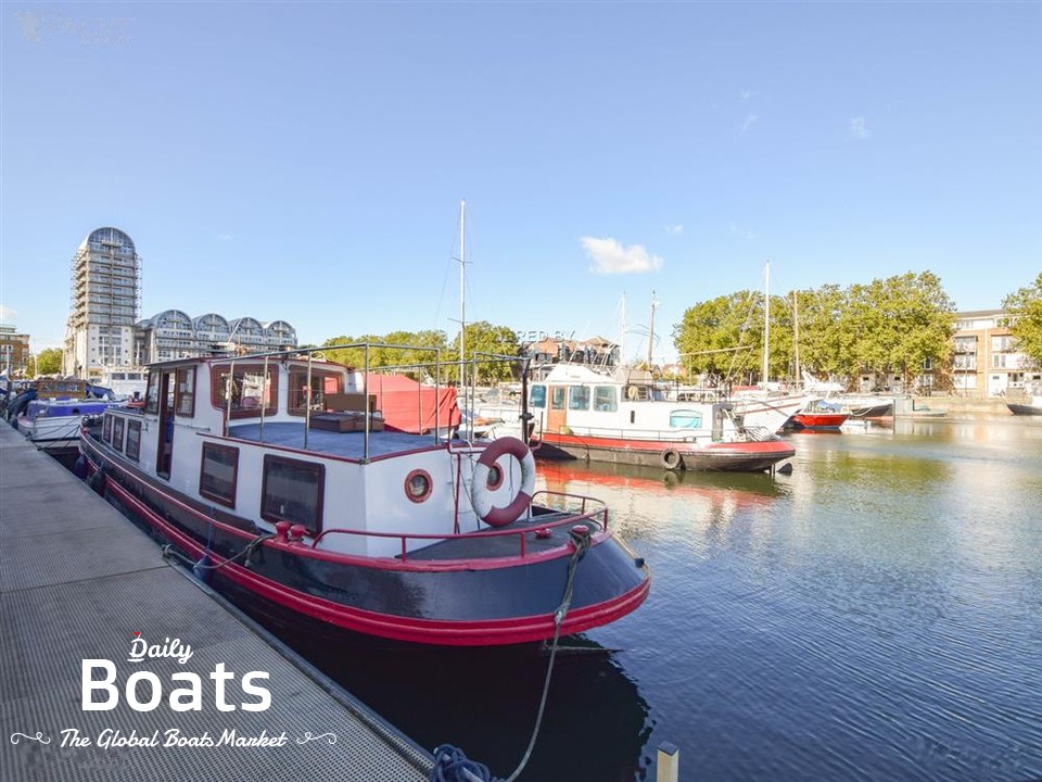 1922 Houseboat Dutch Barge 17M With London Mooring for sale. View price ...
