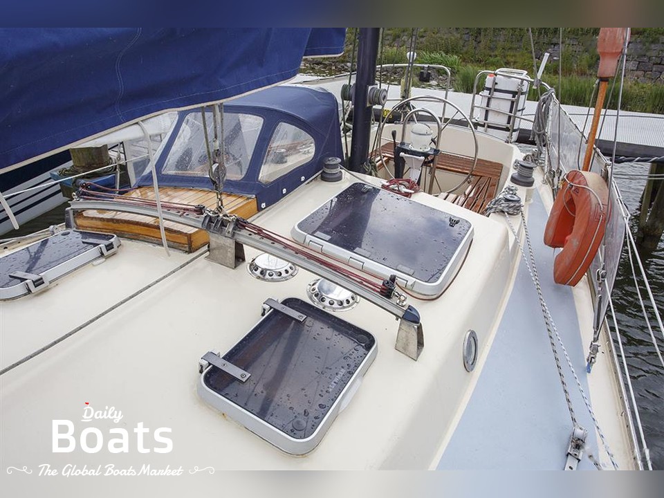 1982 Koopmans 38 for sale. View price, photos and Buy 1982 Koopmans 38 ...