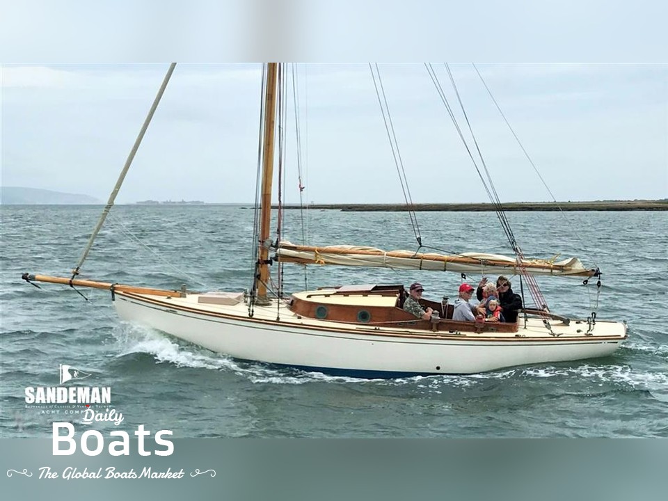1932 Alfred Westmacott Woodnutt Gaff Cutter for sale. View price ...