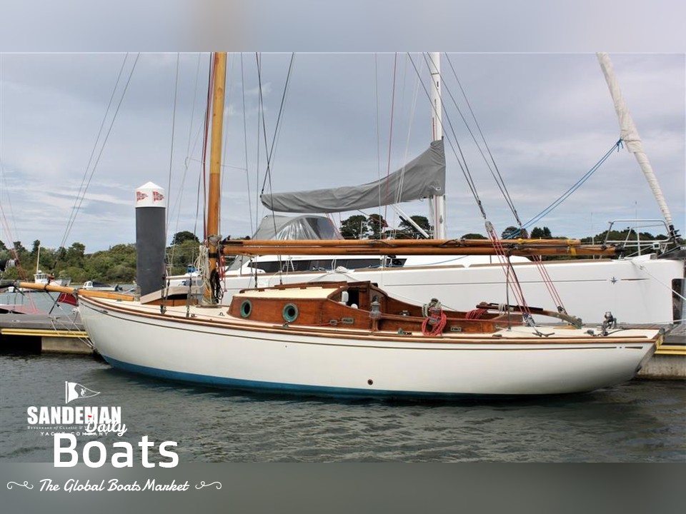 1932 Alfred Westmacott Woodnutt Gaff Cutter for sale. View price ...