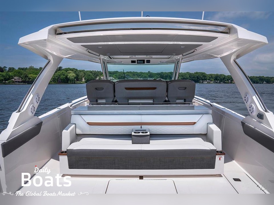 2022 Tiara Yachts 4300 Ls for sale. View price, photos and Buy 2022 ...