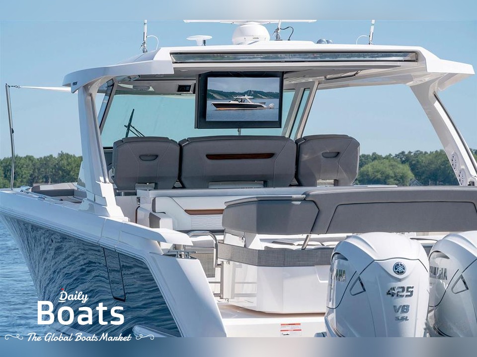 2022 Tiara Yachts 4300 Ls for sale. View price, photos and Buy 2022 ...