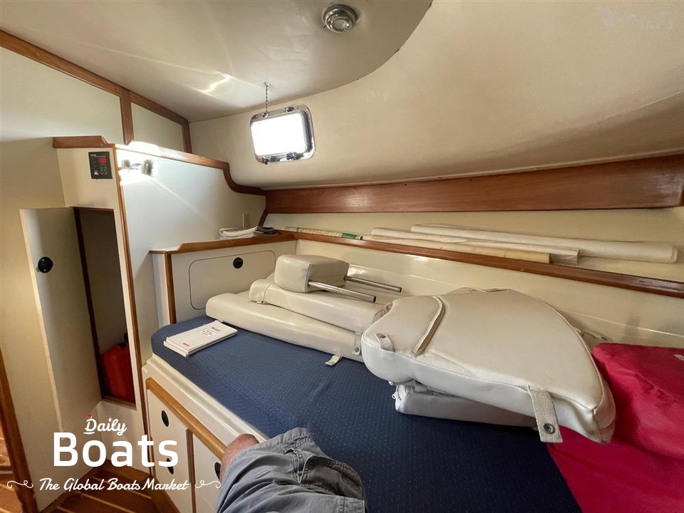 2001 Albin Yachts 36 Express for sale. View price, photos and Buy 2001 ...