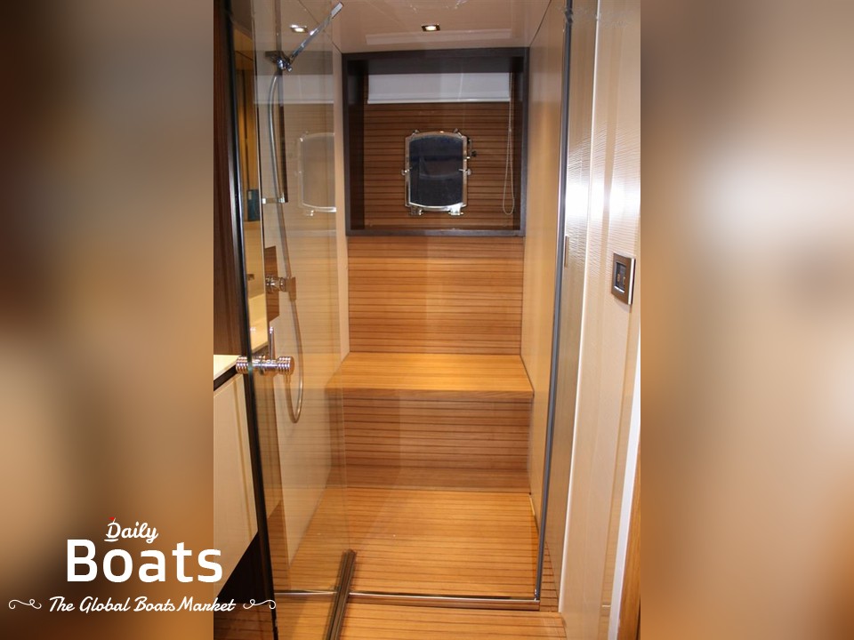 2010 Absolute 64 Sty for sale. View price, photos and Buy 2010 Absolute ...
