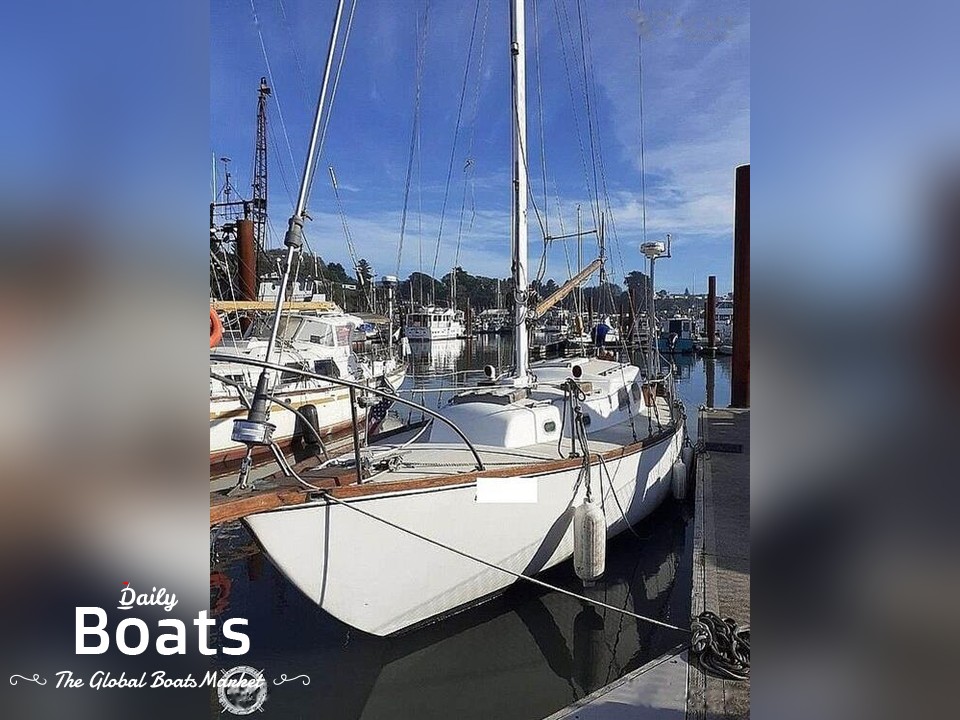 1965 Pearson Vanguard 32 for sale. View price, photos and Buy 1965 ...