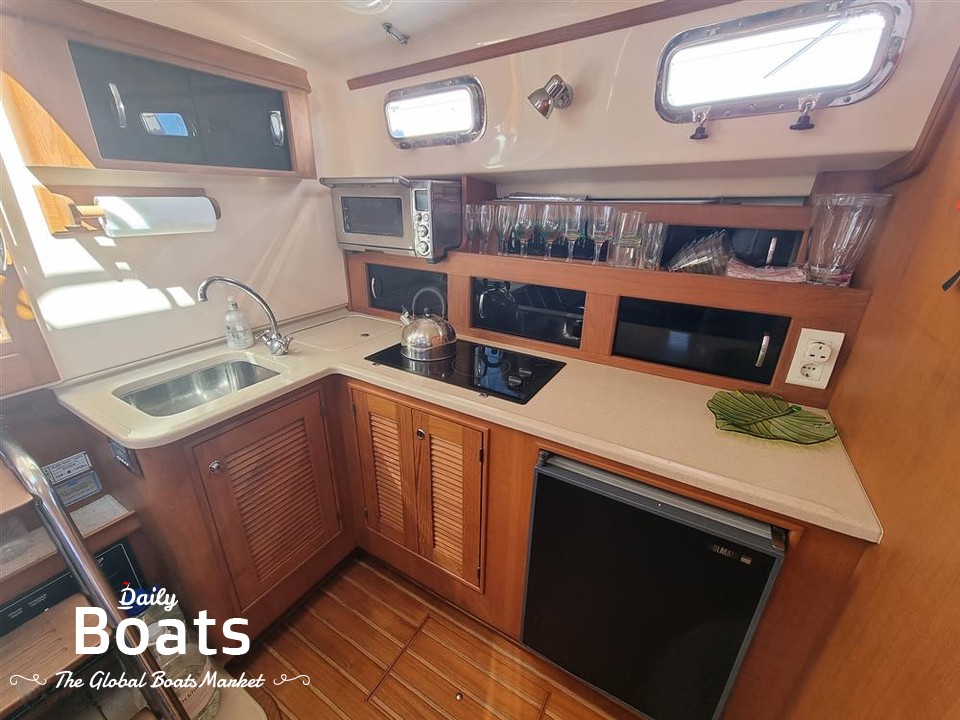 2004 Island Packet Yachts Craft 360 for sale. View price, photos and ...