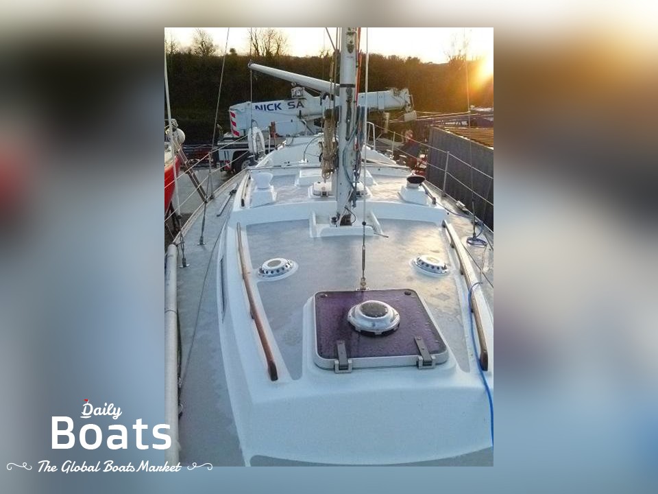 1981 Moody 33 Mk Ii for sale. View price, photos and Buy 1981 Moody 33 ...