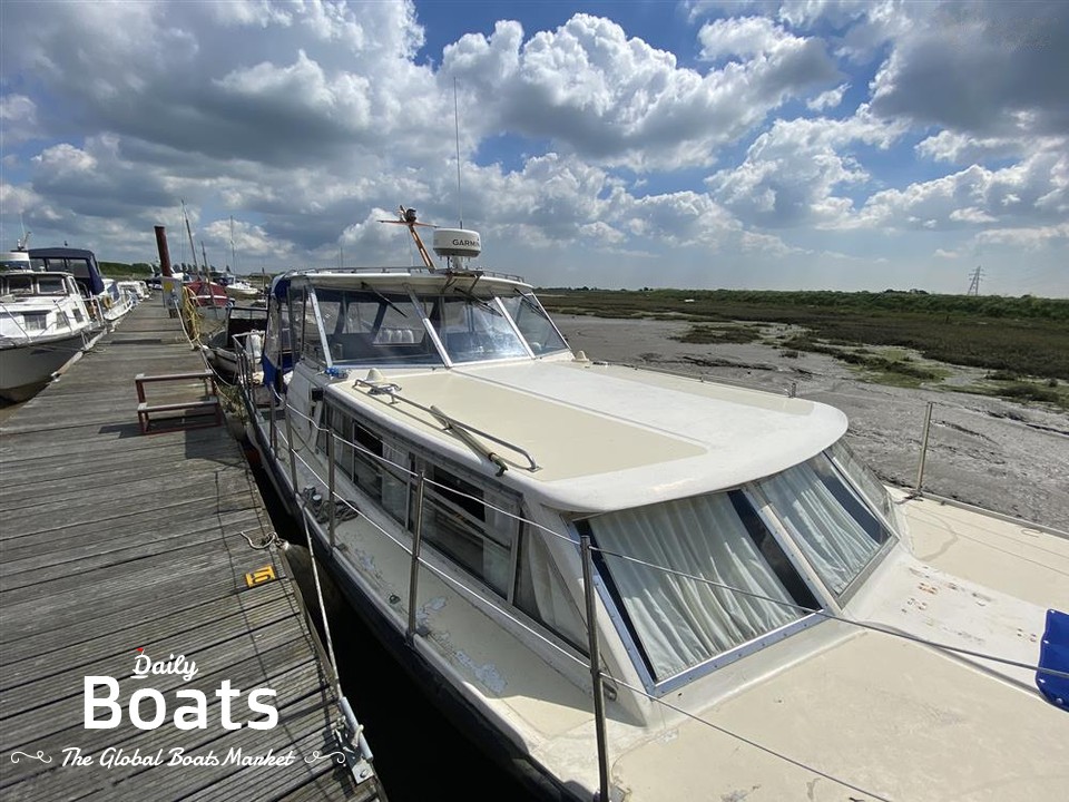 1982 Moonraker 36 Softrider for sale. View price, photos and Buy 1982 ...