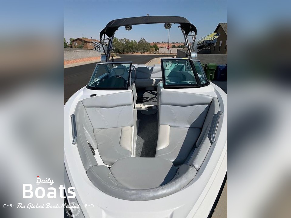 2017 Mastercraft Xt-23 for sale. View price, photos and Buy 2017 ...