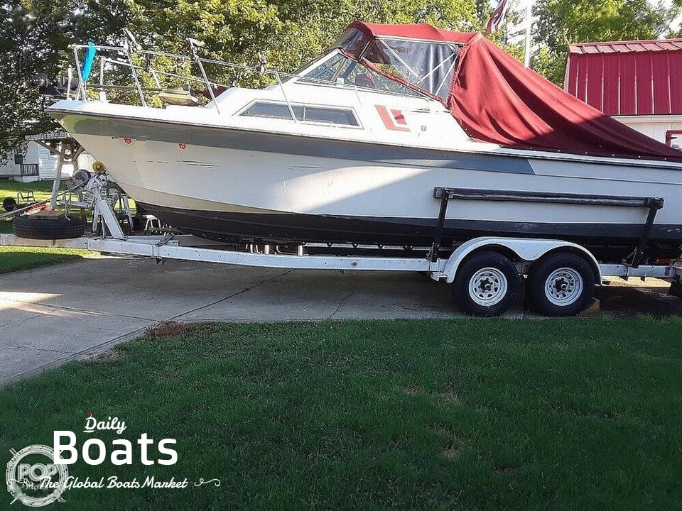1987 Wellcraft 26 for sale. View price, photos and Buy 1987 Wellcraft ...