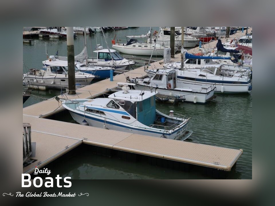 1977 Uniflite 28 for sale. View price, photos and Buy 1977 Uniflite 28 ...