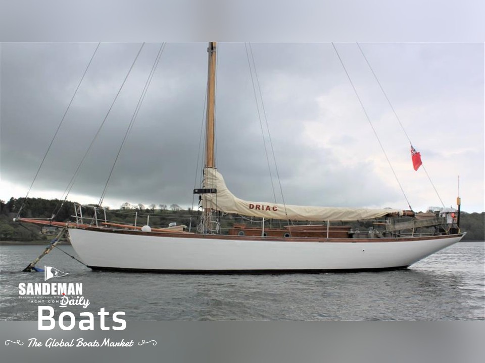 Charles E Nicholson 40 for sale - Daily Boats