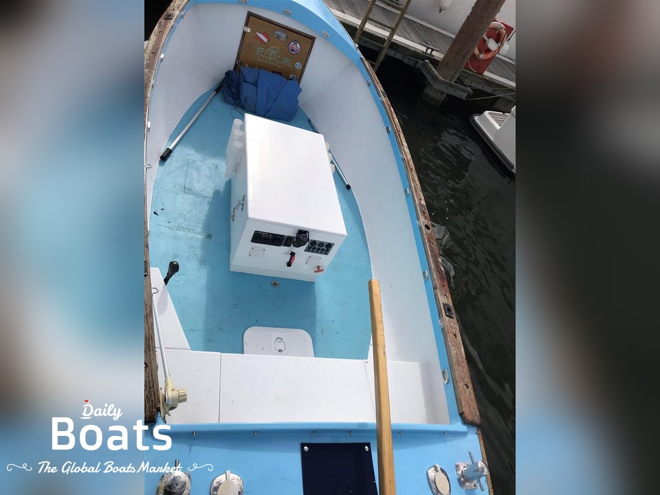2000 Plymouth Pilot 16 for sale. View price, photos and Buy 2000 ...