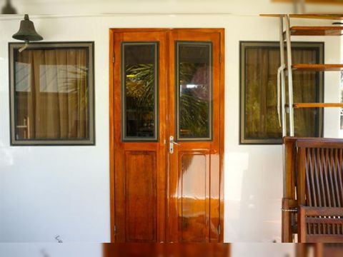 1987 Sea Ranger 47 for sale. View price, photos and Buy 1987 Sea Ranger ...