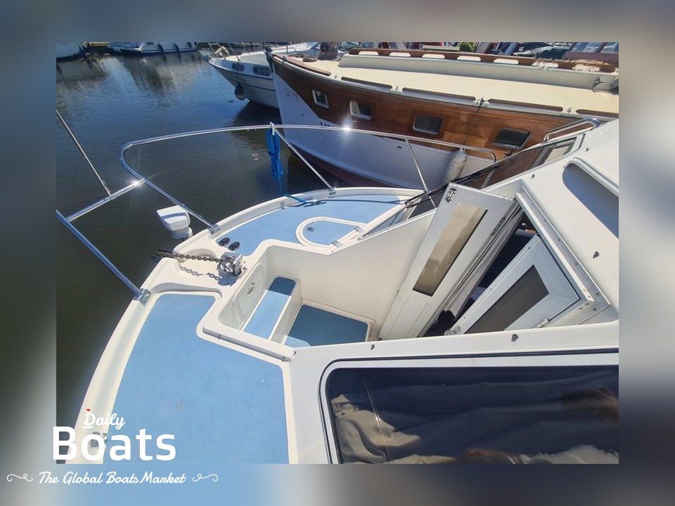 2004 Hardy Motor Boats Alpha 36 for sale. View price, photos and Buy ...