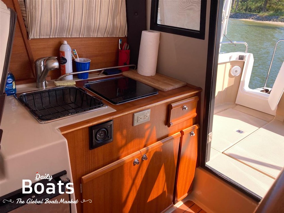 2018 Ranger Tugs R23 for sale. View price, photos and Buy 2018 Ranger ...