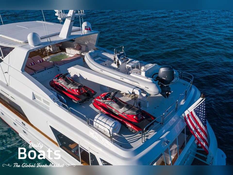 2002 Trinity Yachts Motor for sale. View price, photos and Buy 2002 ...