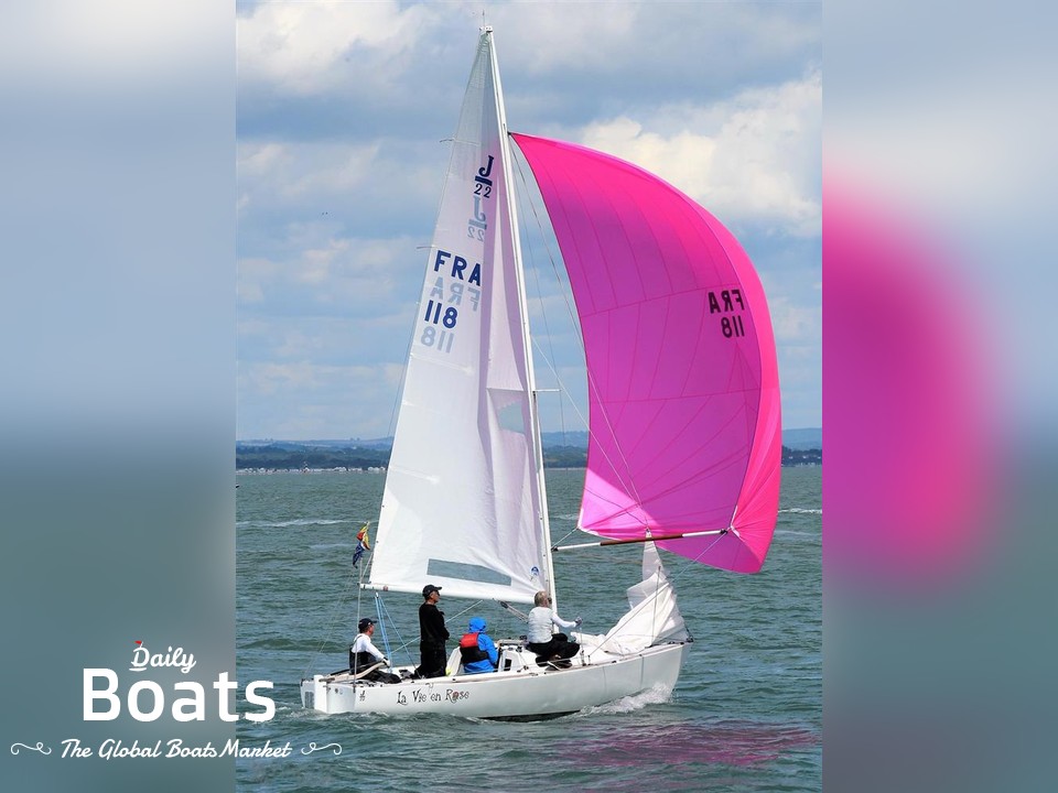 1998 J Boats J22 à vendre. Voir le prix, les photos et Acheter 1998 J ...