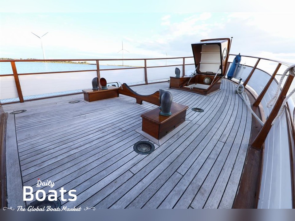 1939 ScharHorn Canoe Stern Motor Cutter for sale. View price, photos ...