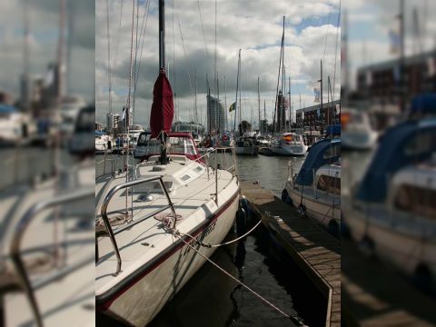 1986 Granada 31 for sale. View price, photos and Buy 1986 Granada 31 #24106