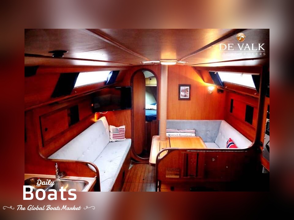 1984 Dehler 372 for sale. View price, photos and Buy 1984 Dehler 372 ...