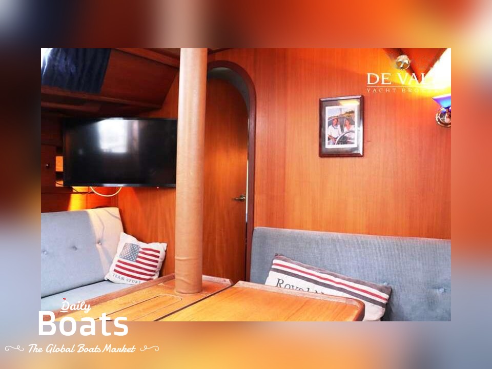 1984 Dehler 372 for sale. View price, photos and Buy 1984 Dehler 372 ...