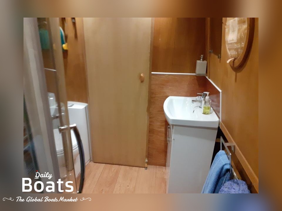 2011 G & J Reeves Traditional Narrowboat for sale. View price, photos ...