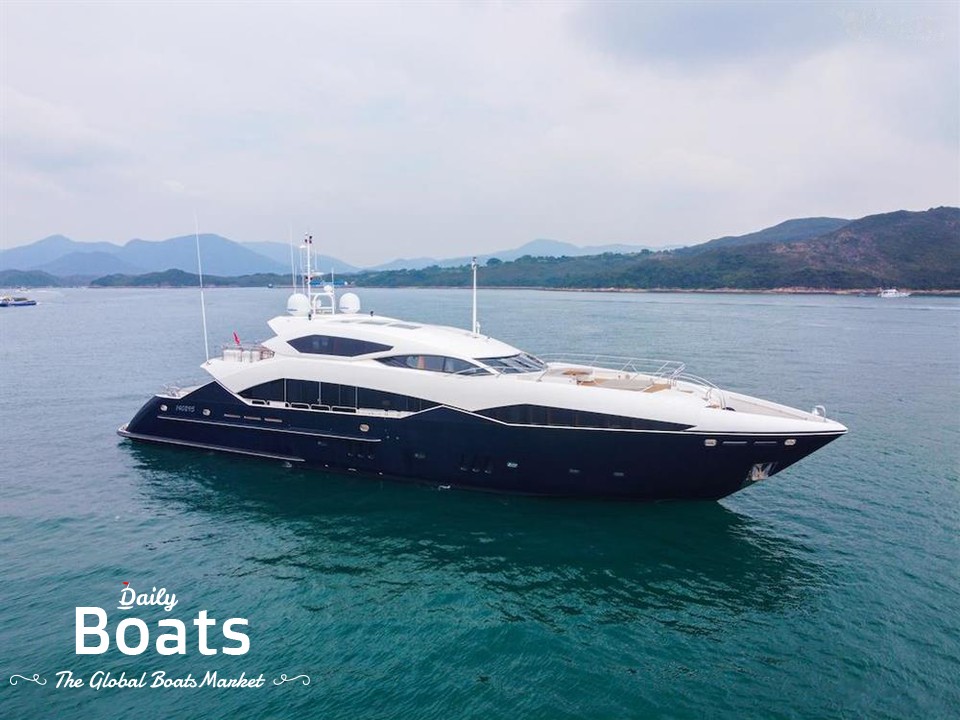 2011 Sunseeker Predator 130 for sale. View price, photos and Buy 2011 ...