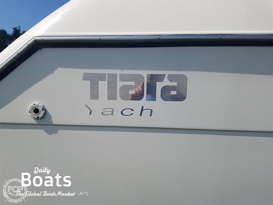 1989 Tiara Yachts 310 Sc for sale. View price, photos and Buy 1989 ...