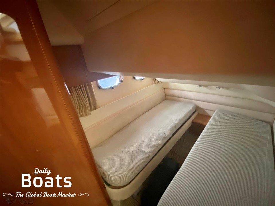 2002 Princess 40 Fly for sale. View price, photos and Buy 2002 Princess ...