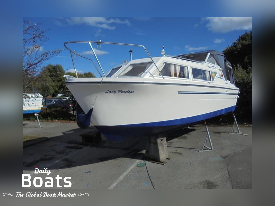 1994 Viking 26 Wide Beam for sale. View price, photos and Buy 1994 ...