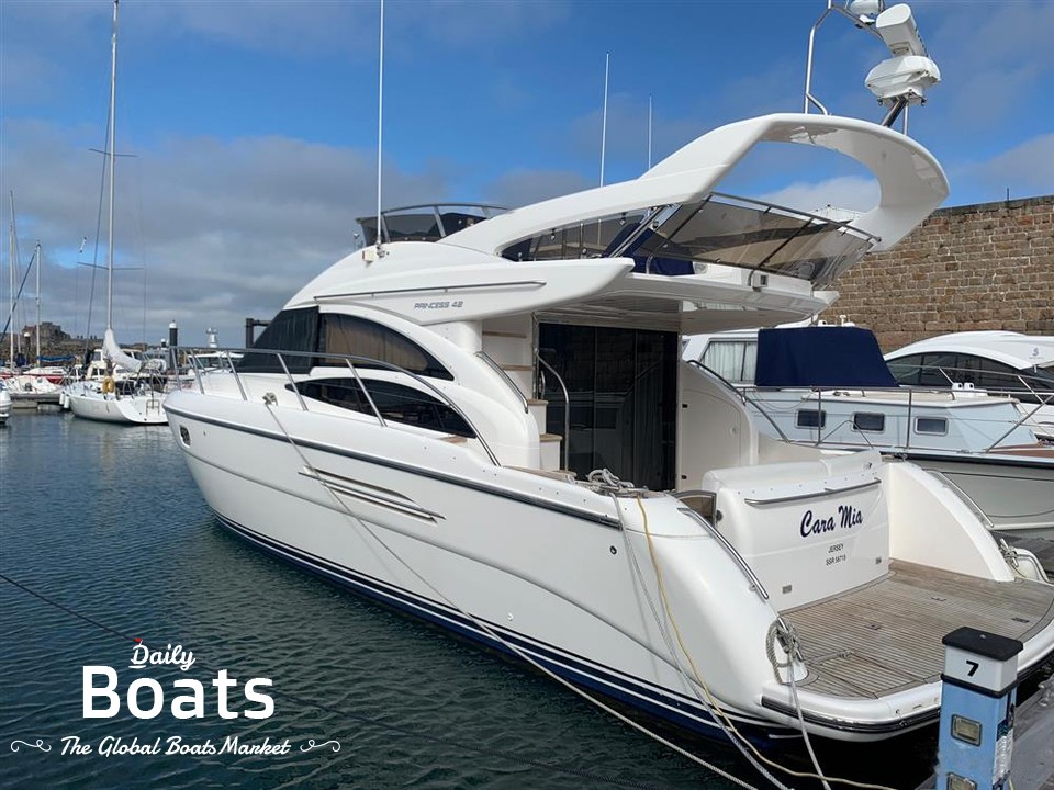 2005 Princess 420 for sale. View price, photos and Buy 2005 Princess ...