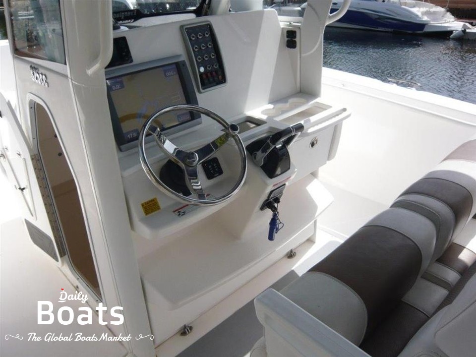 2011 Everglades 325Cc for sale. View price, photos and Buy 2011 ...