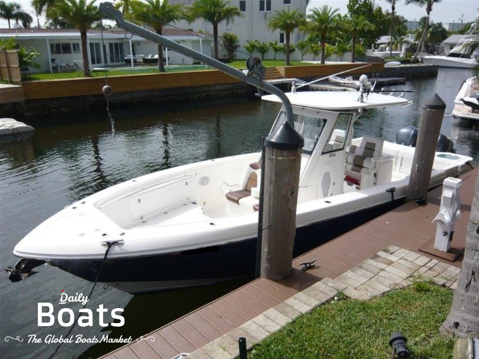 2011 Everglades 325Cc for sale. View price, photos and Buy 2011 ...