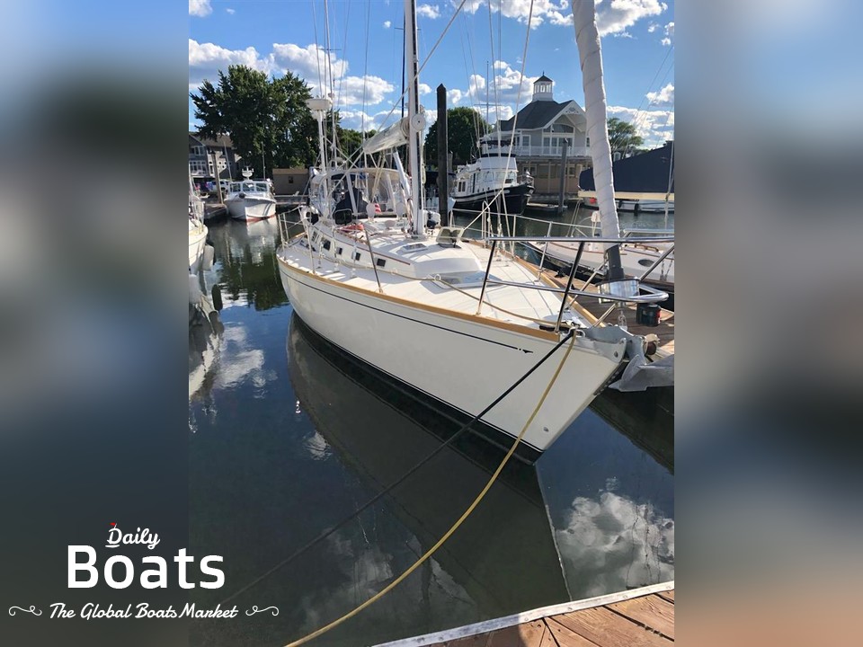 1989 Sabre Yachts 42 for sale. View price, photos and Buy 1989 Sabre ...