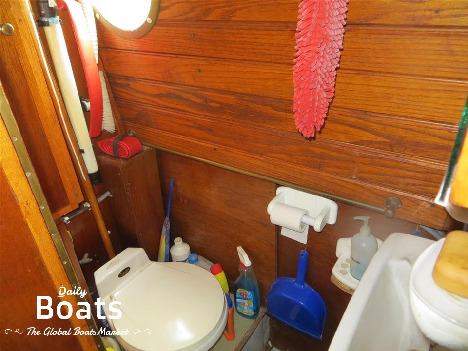 1990 Classic Canal Craft 60 for sale. View price, photos and Buy 1990 ...