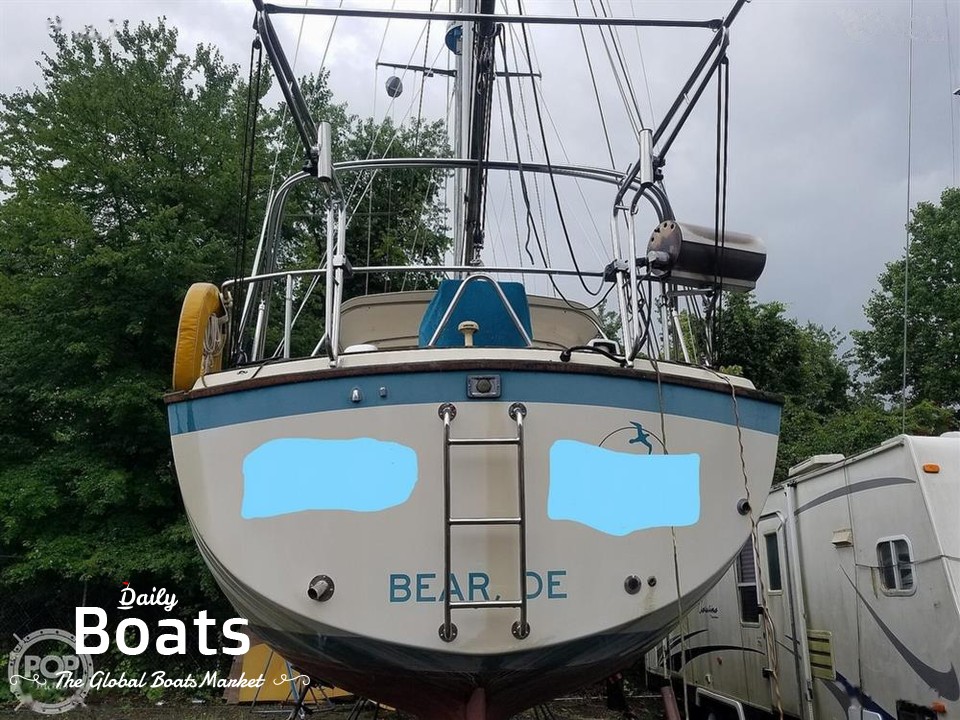 1980 Pearson 424 for sale. View price, photos and Buy 1980 Pearson 424 ...