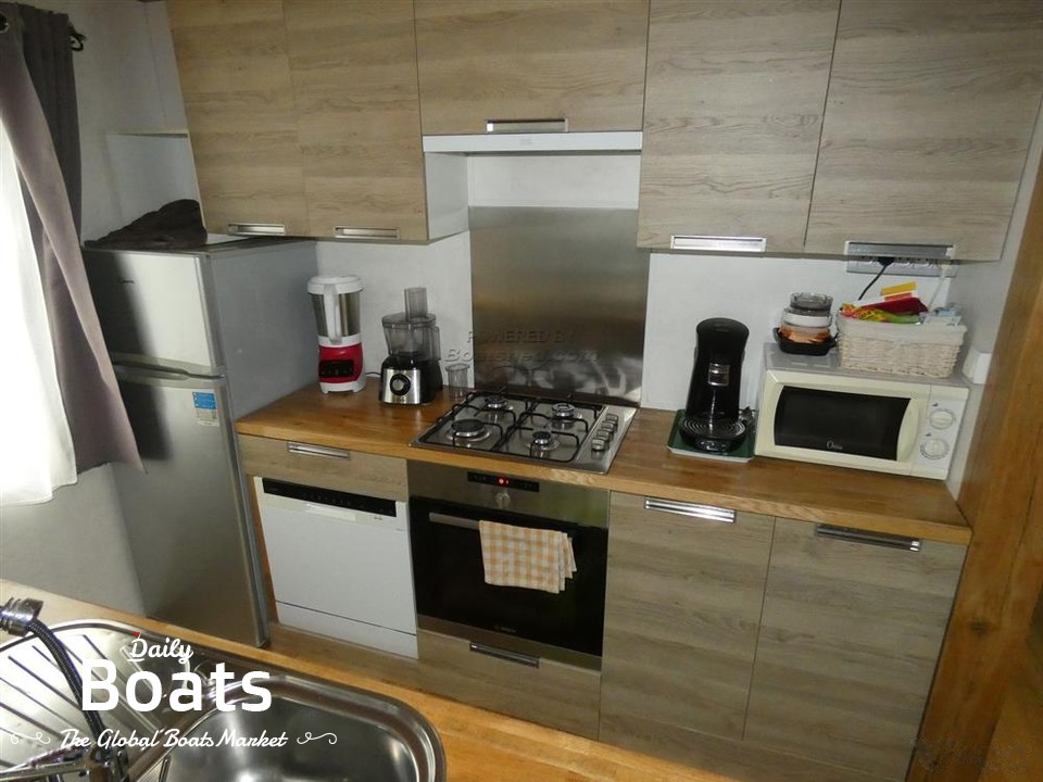 1900 Houseboat Dutch Barge Conversion for sale. View price, photos and ...