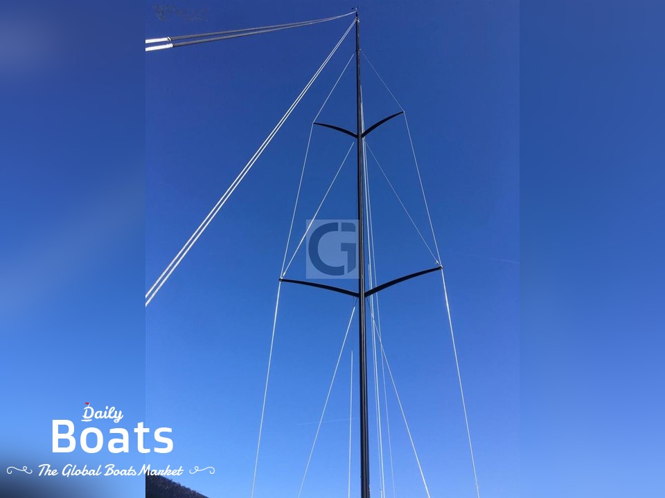 2003 Marine Composite Mc46 Race Carbon for sale. View price, photos and ...