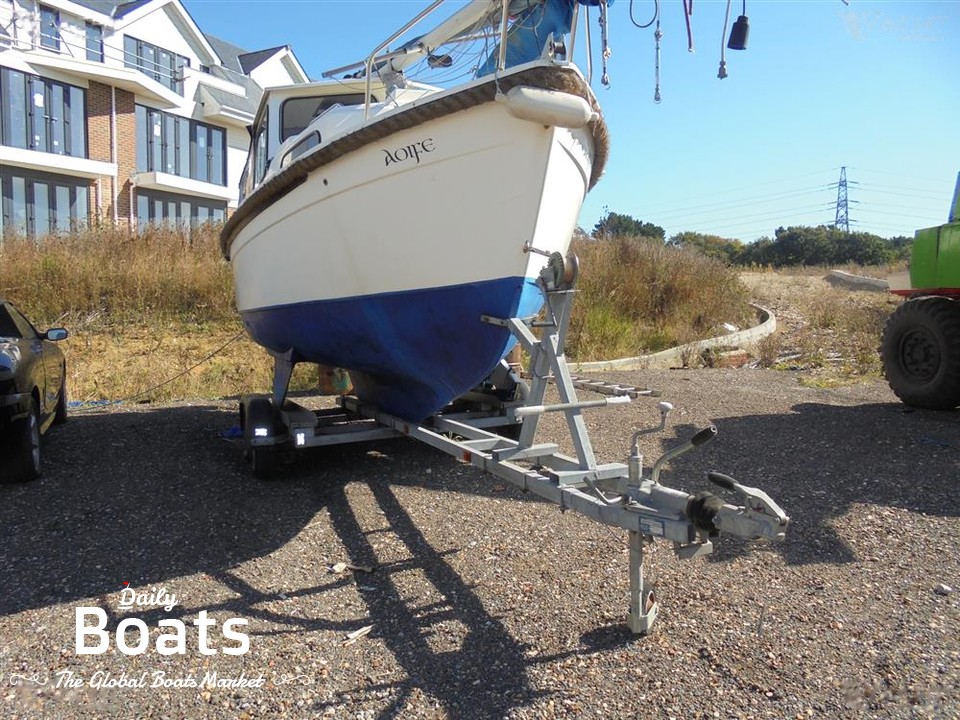 1982 Hardy Motor Boats 18 Navigator Sailor for sale. View price, photos ...