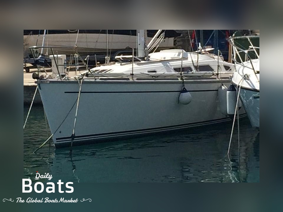 2000 Westerly Ocean 33 for sale. View price, photos and Buy 2000 ...